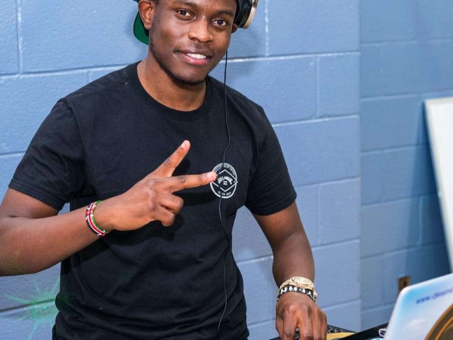 Energetic DJ Experience